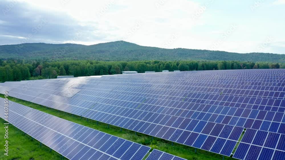 A modular solar power plant with lots of modules and special devices ...