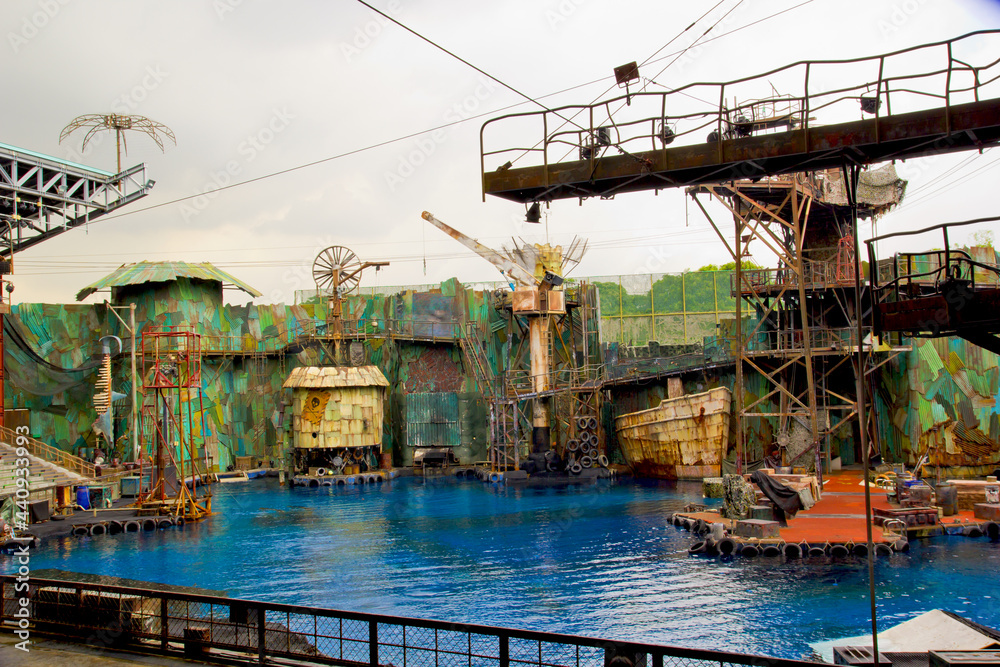 Universal Studio Singapore Waterworld