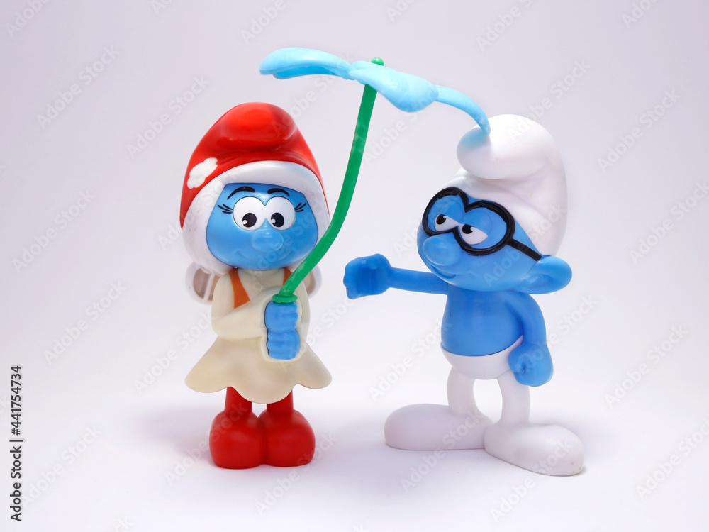 The smurfs. SmurfWillow and Philosopher. Smurfette from the movie The ...