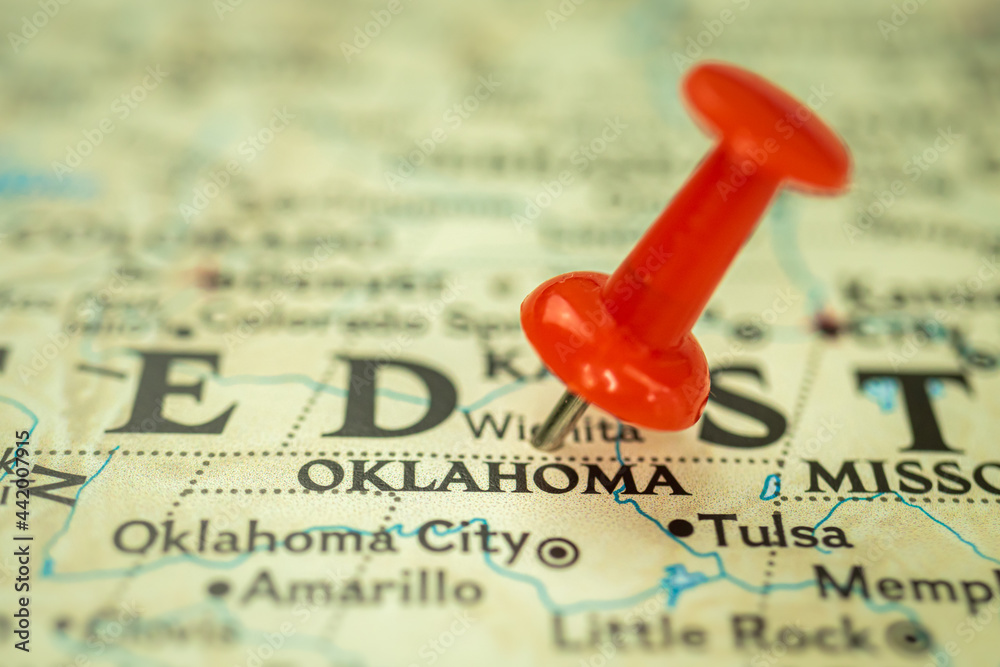 Location Oklahoma state, map with red push pin pointing close-up, USA ...