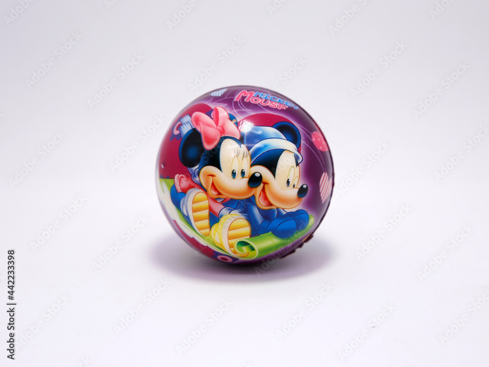 Toy ball for children with the characters of Mickey and Minnie Mouse ...