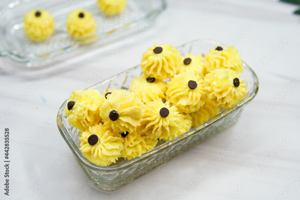 Malaysian Kuih Raya called Semperit Dahlia. Popular kuih raya on Hari ...