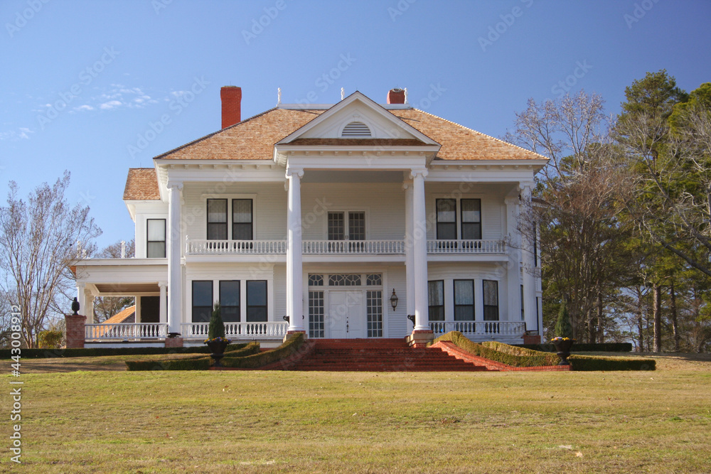 Historic Colonial Style Home in Rural East Texas Stock Photo | Adobe Stock