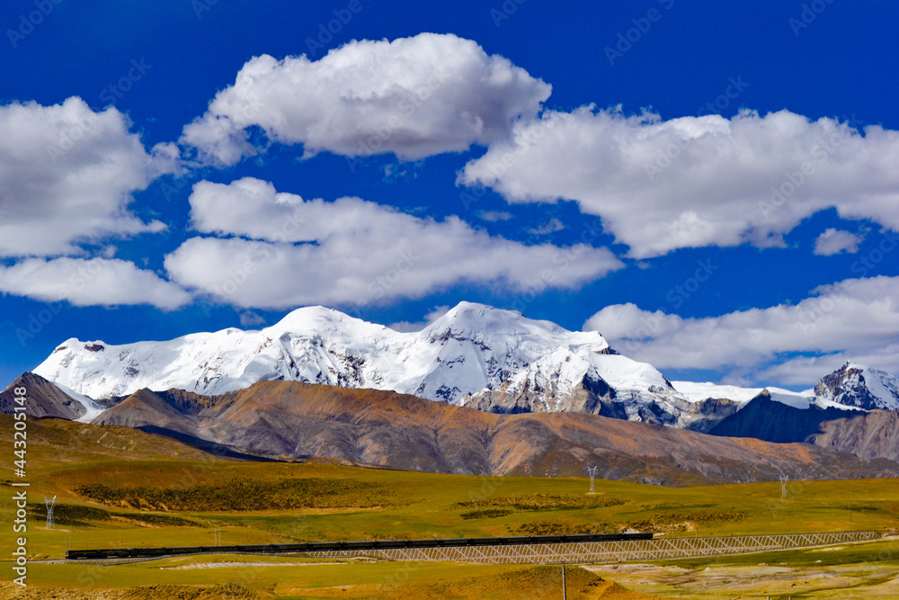Qinghai–Tibet railway, a high-elevation railway on Tibetan Plateau in ... Qinghai–Tibet railway, a high-elevation railway on Tibetan Plateau in ...