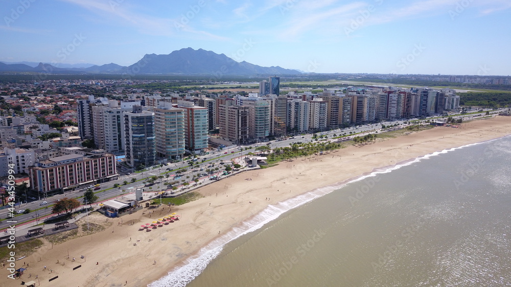 Prédios da Mata da Praia e Praia de Camburi. Vitória, Espírito Santo ...