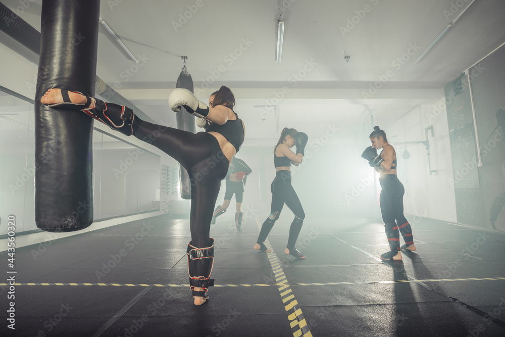 Boxer woman. Boxing fitness woman smiling happy wearing black boxing ...