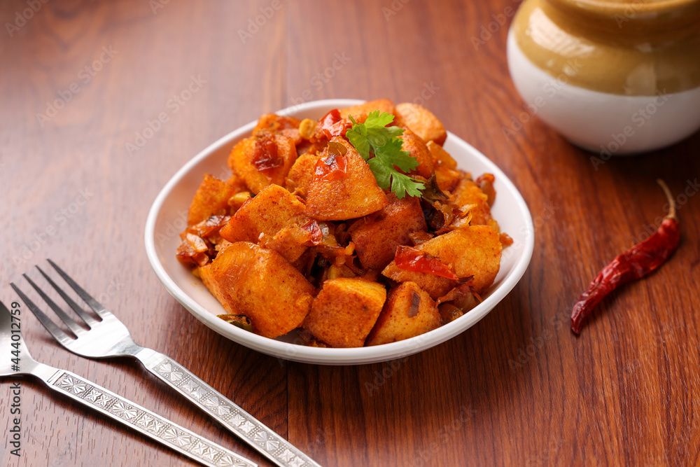 Masala Idli Masala idly chilli idly coconut chutney green chutney ...