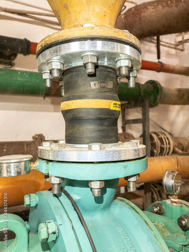 Flexible joint for expansion in pipe plumbing system and vibration ...