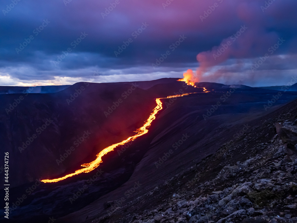 Glowing river of magma from Fagradalsfjall Volcanic eruption at ...