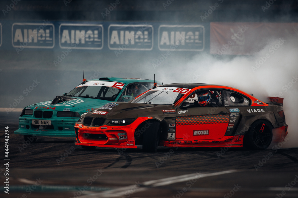 Kristap Bluss at BMW M3 HGK Eurofighter fight with Nikolass Bertans ...