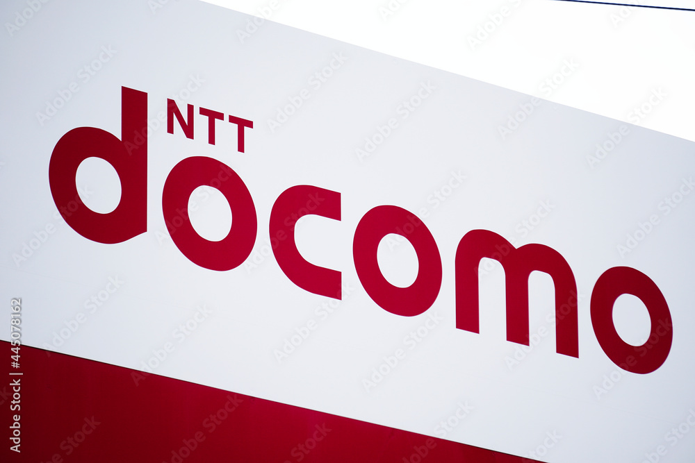 NTT docomo 企業の看板 ロゴマーク Stock Photo | Adobe Stock