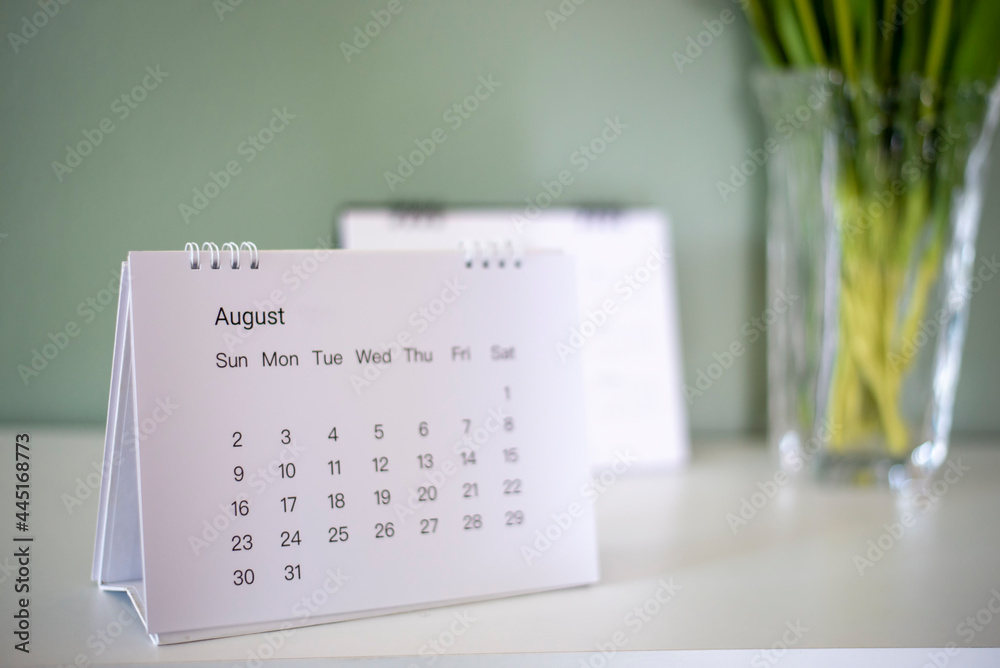 2021 Calendar desk place on table. Desktop Calender for Planner to plan ...