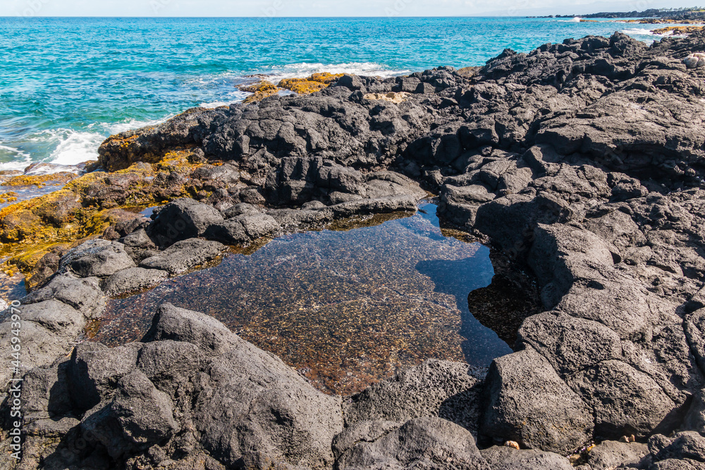 Tide Pools and Ancient Lava Flow on The Shore of Puialoa Point, Kekaha ...