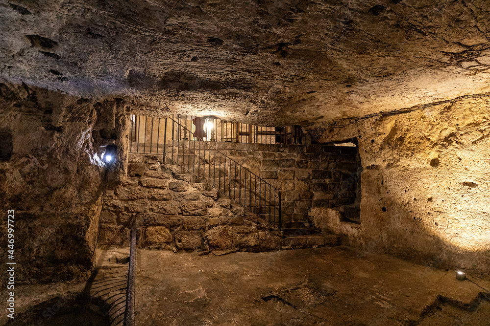 Foto de Underground Greek Orthodox Partorium Church, Prison of Christ ...