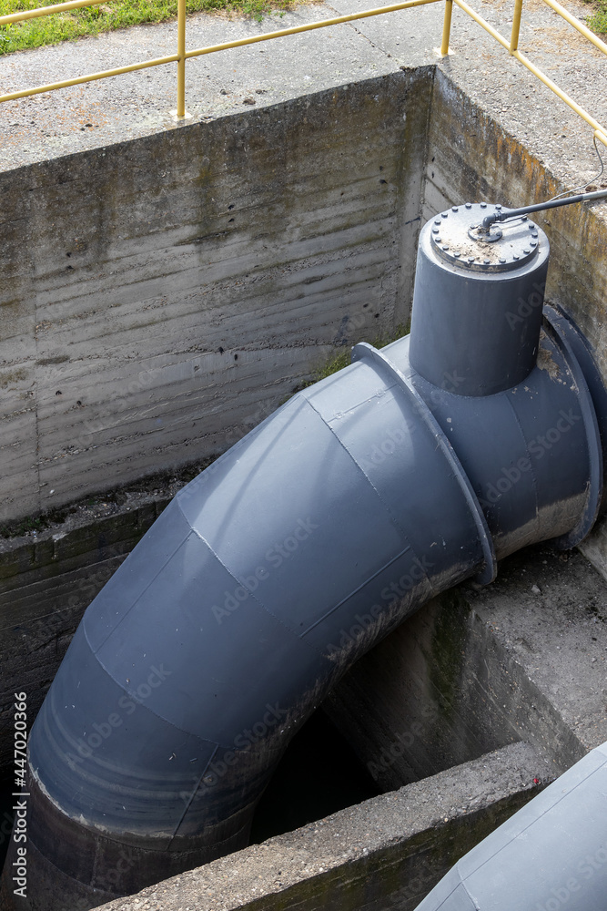 Large pipe at the base of the sluice to regulate the water level Stock ...