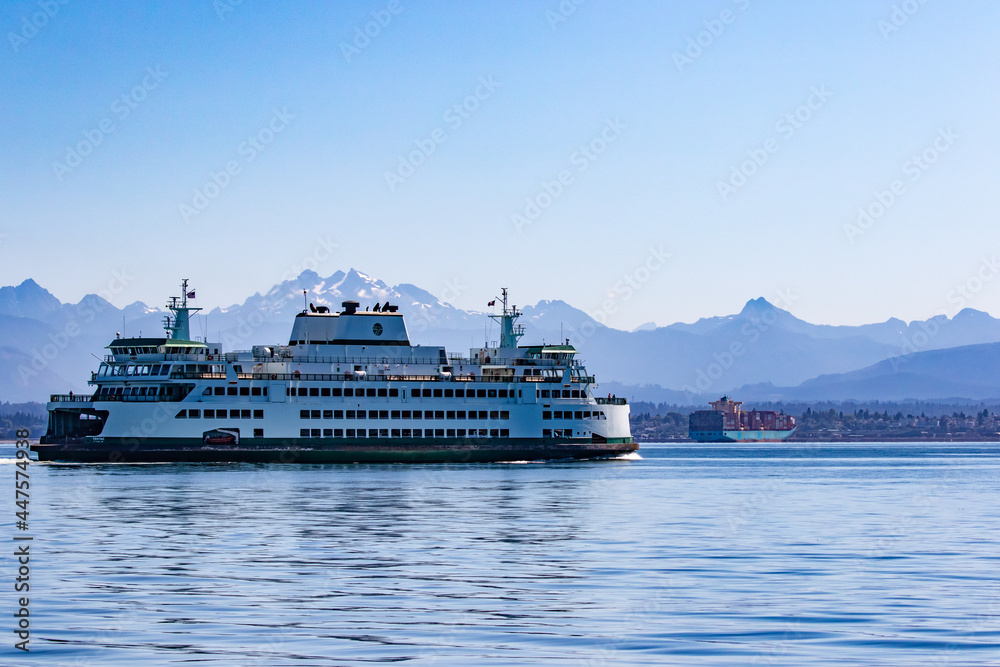 Washington State Ferry on Clinton-Mukilteo Route Passes in Front of ...