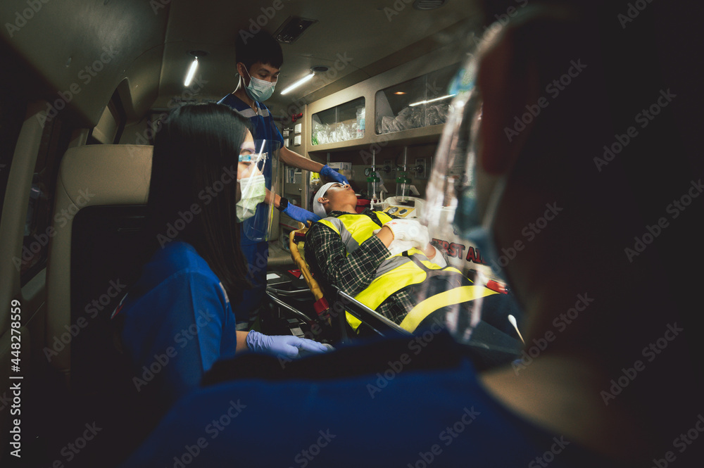 First aid training and moving patients with head injuries from work ...