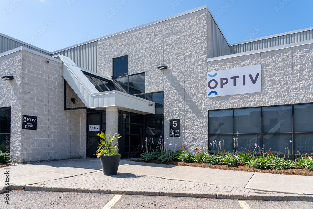 Optiv, logo, sign, Optiv Canada, head office, close up, Mississauga ...
