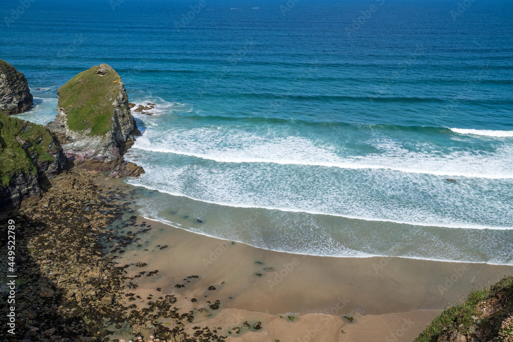 Cornish cove between Porth and Watergate bay at Newquay Stock Photo ...