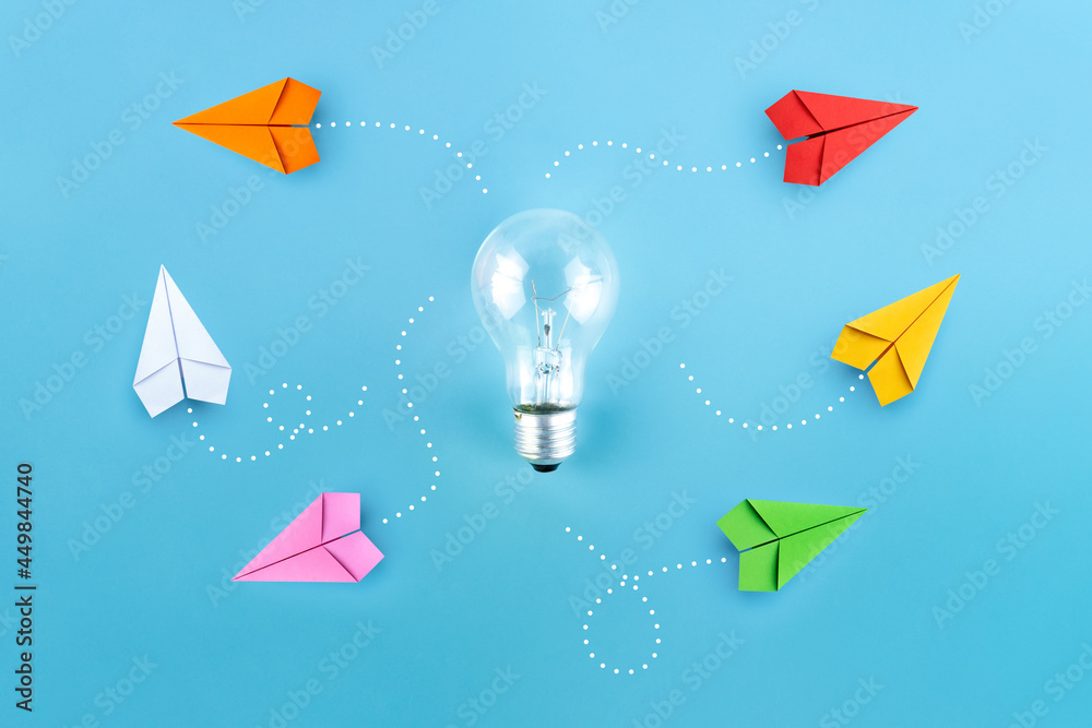 Light bulb with Paper plane, Different vision creative and Innovative ...