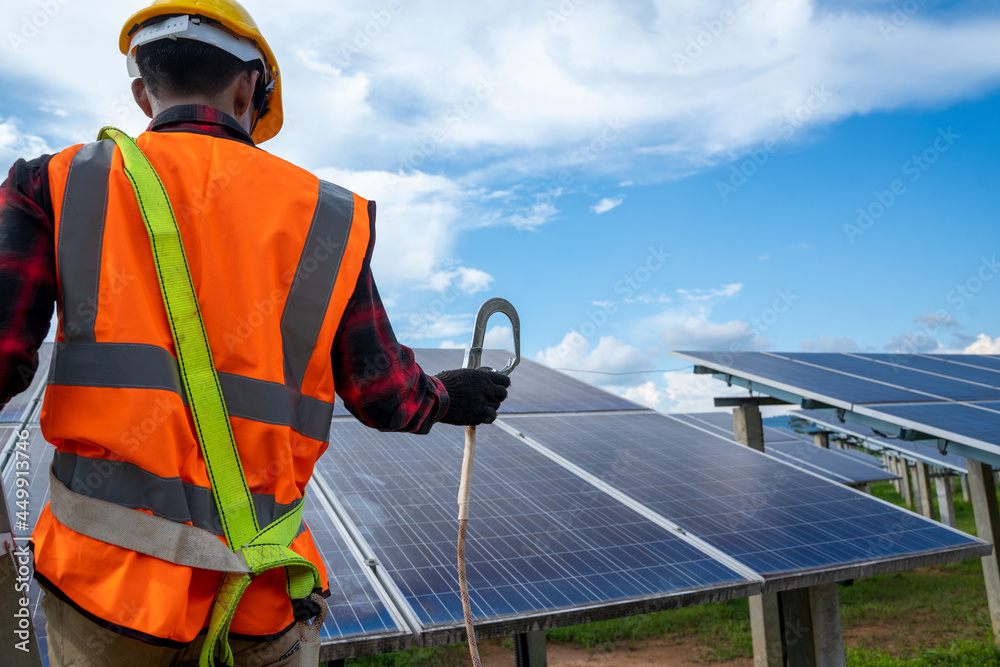 Professional worker working and installing solar panels,Innovative ...