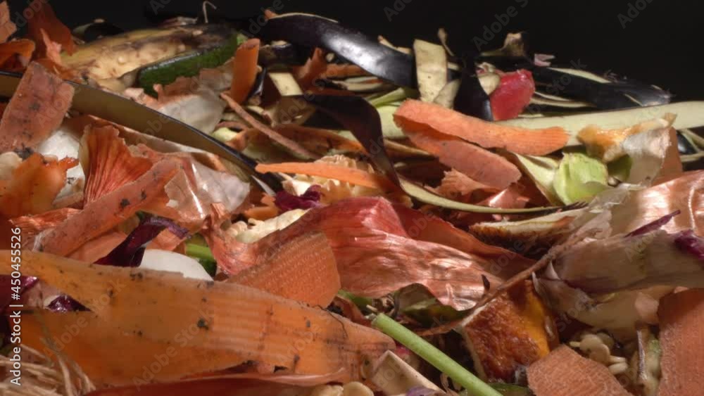 Vídeo do Stock: Organic kitchen waste, vegetable peels and fruit scraps ...