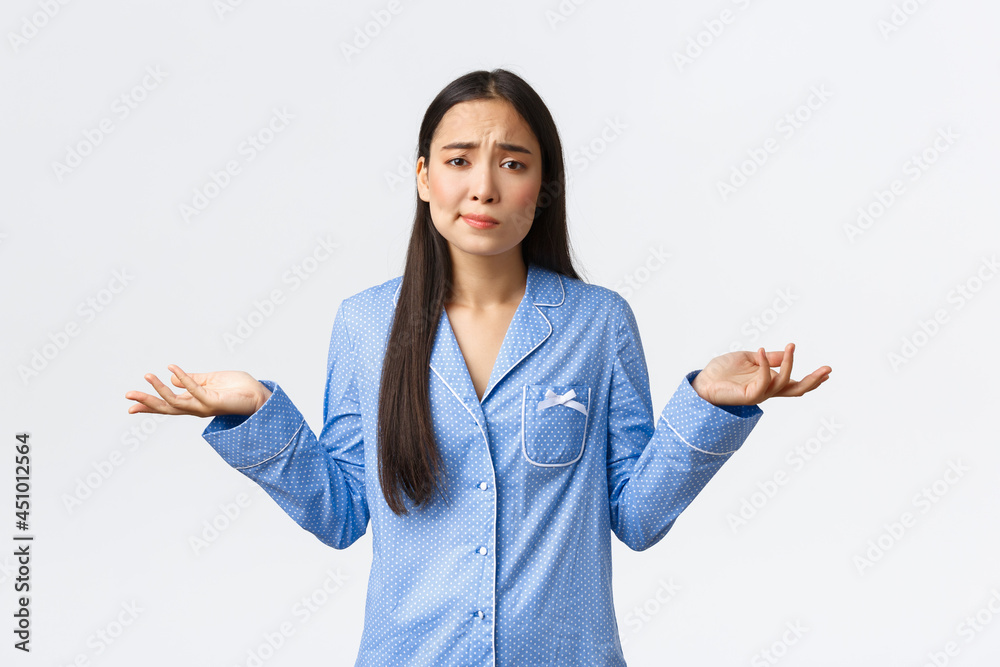 Puzzled and confused asian girl cant decide, dont know what do ...