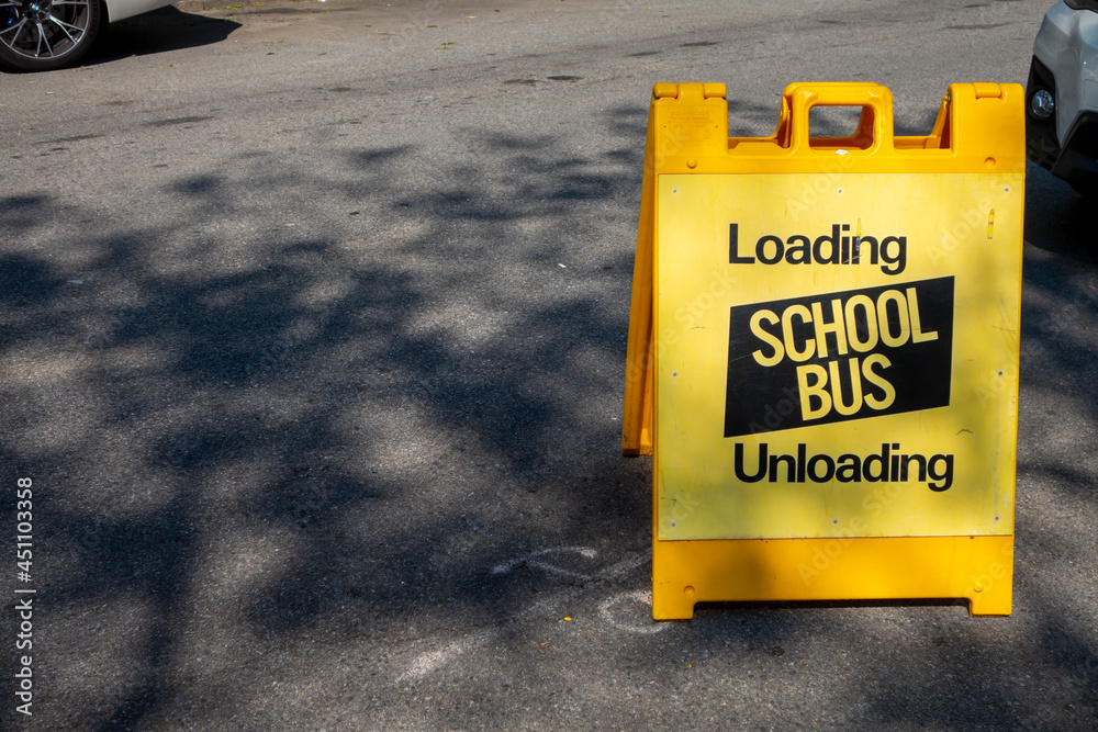 urban city road and the street no parking loading schools buses only ...