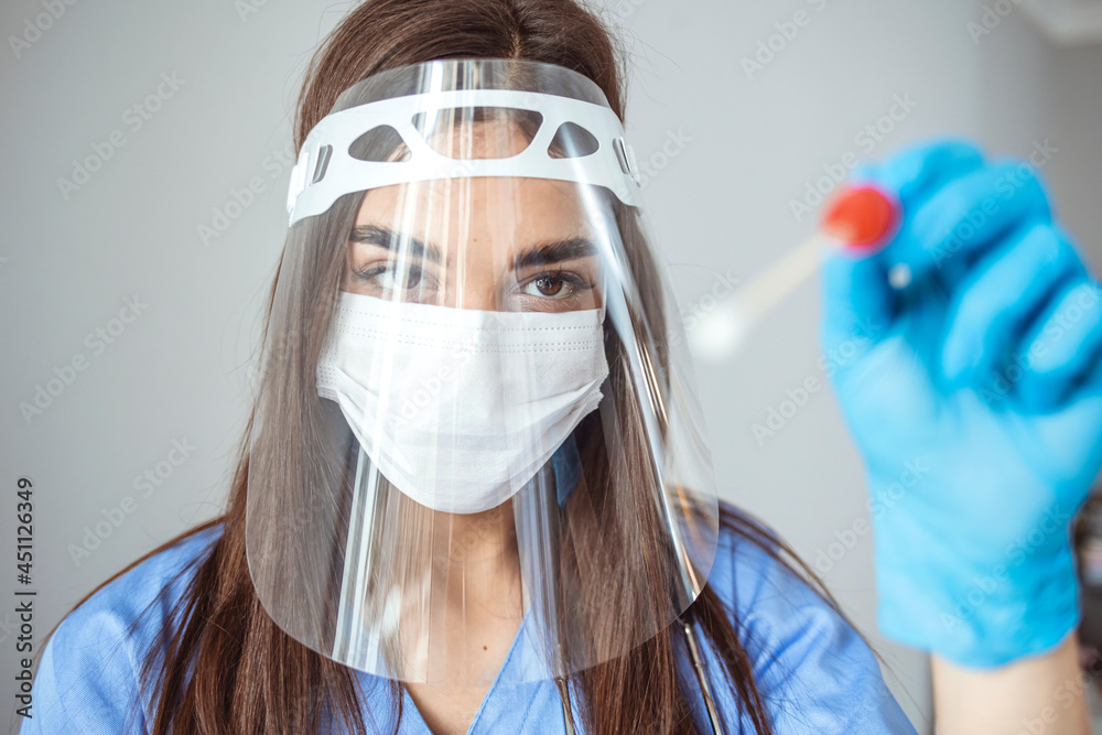 Fotografia do Stock: Medical healthcare holding COVID-19 , Coronavirus ...