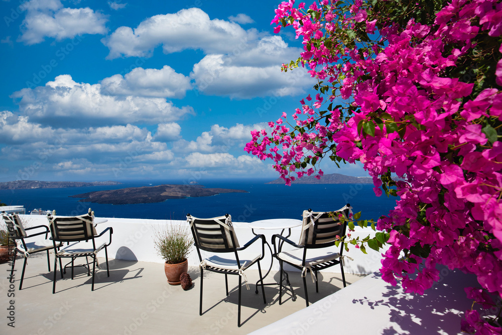 Summer vacation panorama, luxury famous Europe destination. White ...