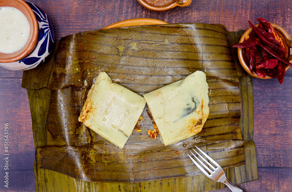 Comida típica mexicana, Tamales veracruzanos o jarochos, preparados con ...