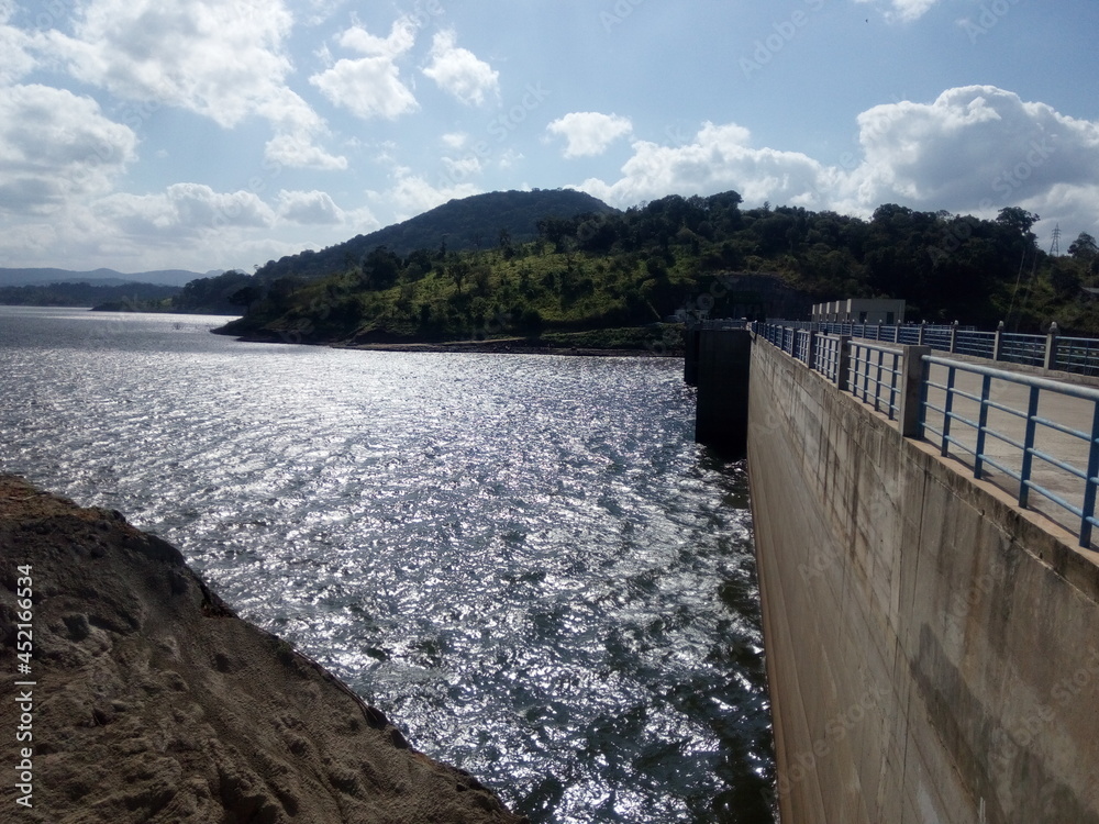 Moragahakanda Reservoir - Sri Lanka Moragahakanda Dam and Reservoir ...