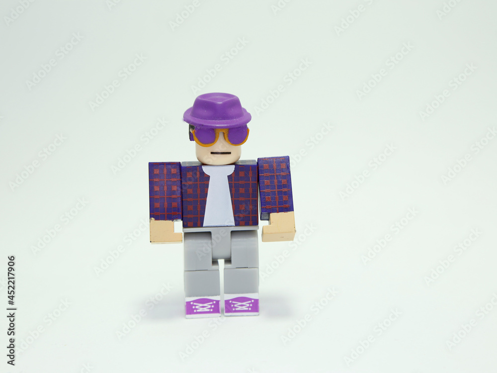 Plastic toy figure with character from the Roblox video game. Roblox ...