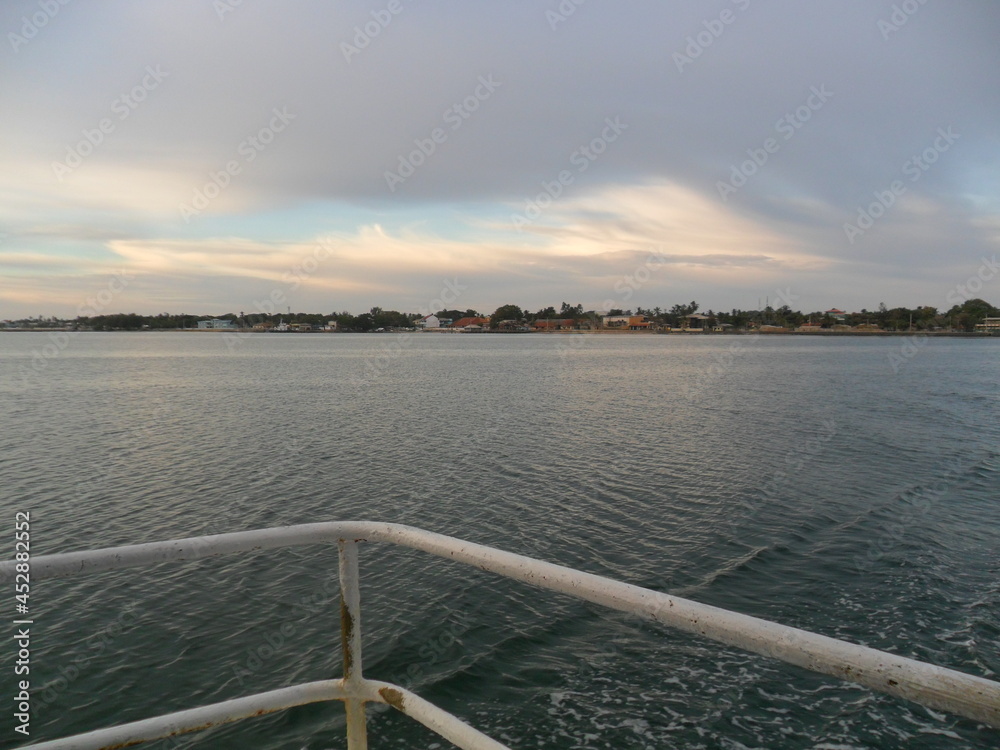 Photos of Trincomalee town and surrounding areas on the east coast of ...