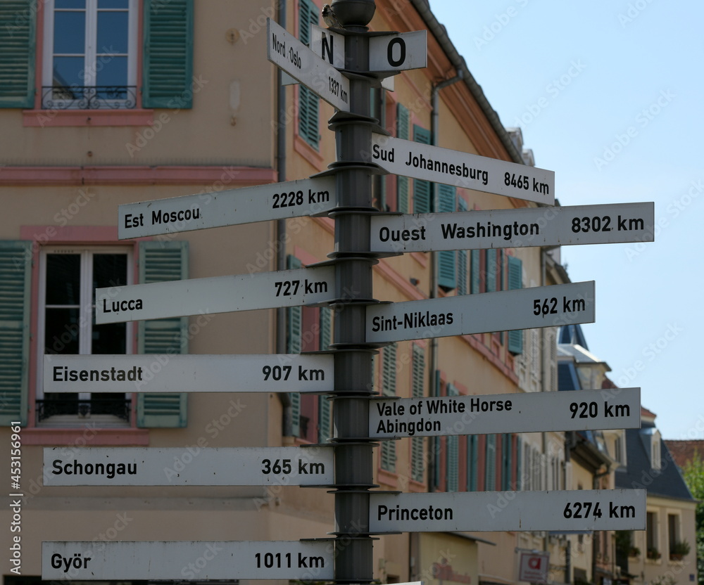 panneaux Stock Photo | Adobe Stock