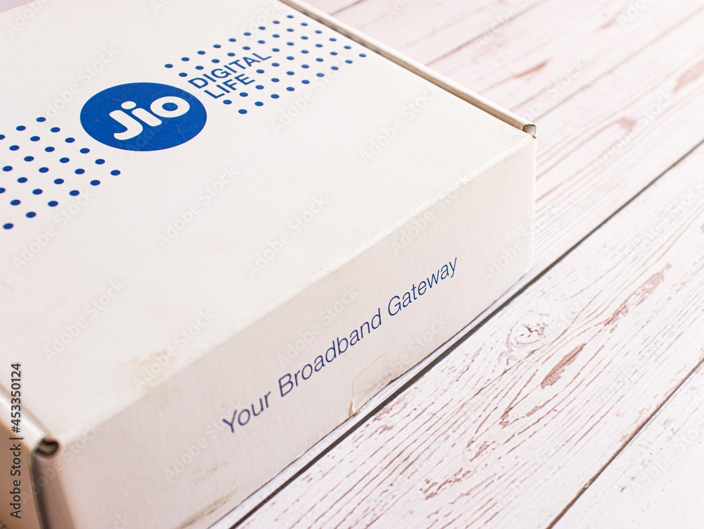 Assam, india - April 28, 2020 : Jio fibre/tv set top box 4k. Stock ...