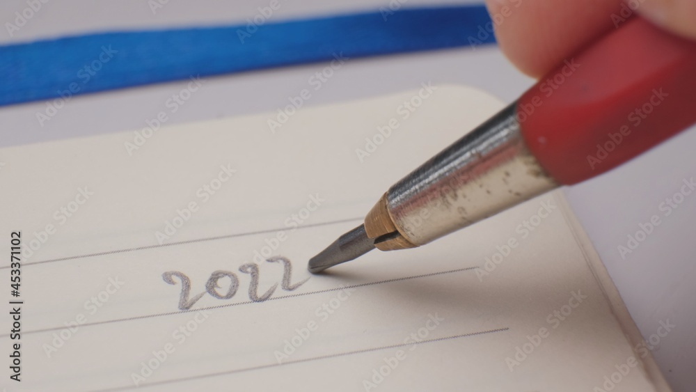 2022 Year Date Hand Writing with Mechanical Pencil in Single Line ...