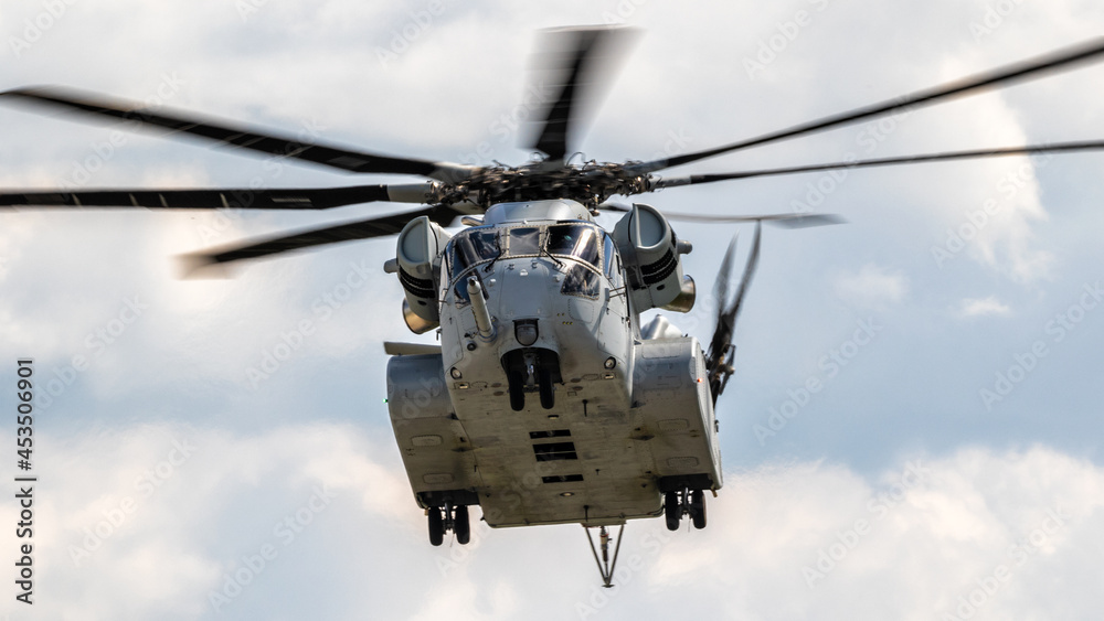 USMC Sikorsky CH-53K King Stallion helicopter in flight Stock Photo ...