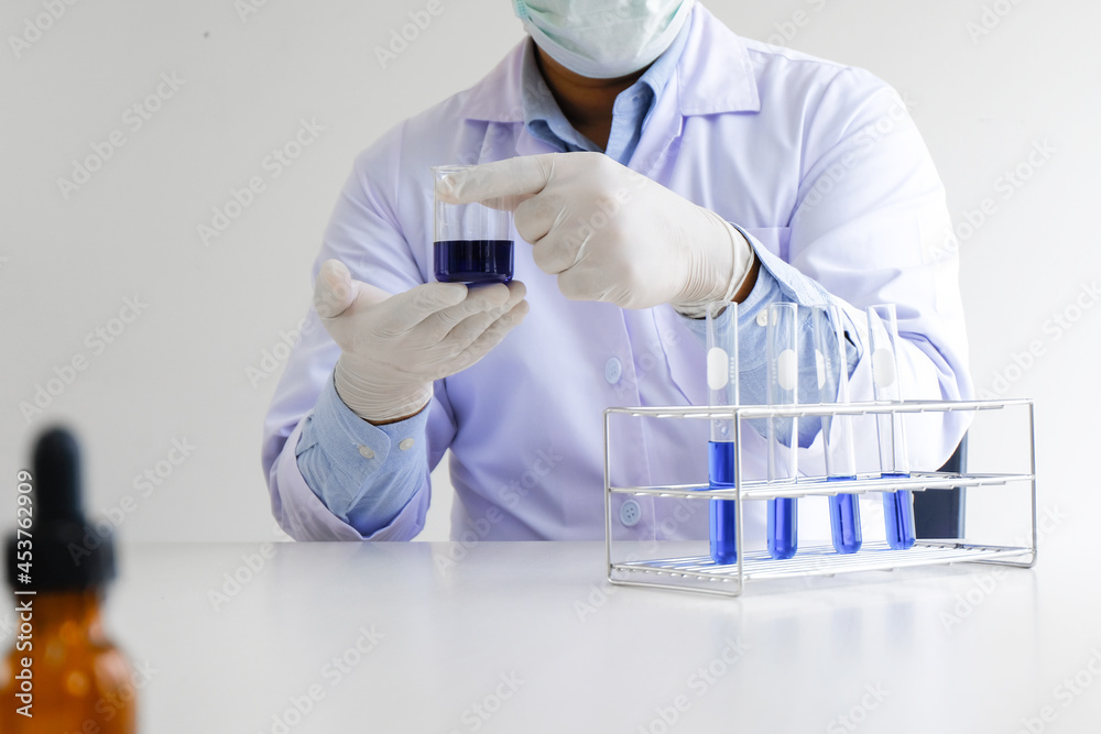 Science innovative Male medical or scientific laboratory researcher ...