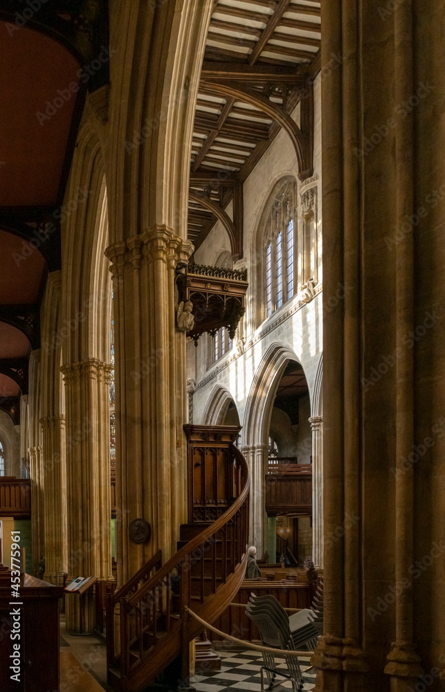 The university church of St Mary the Virgin, official church of Oxford ...