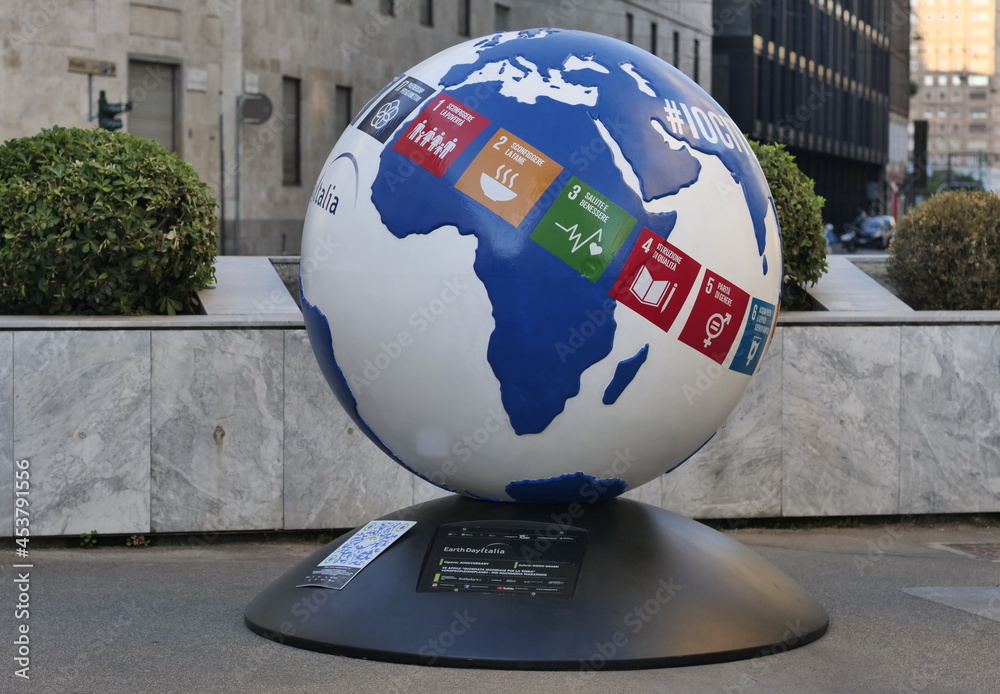 The open-air exhibition one hundred globes for the environment in the ...