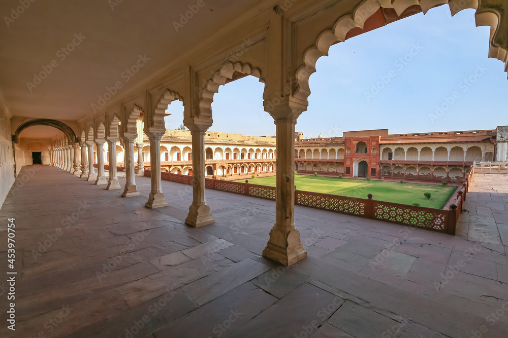 Agra Fort white marble royal palace architecture of the medieval era ...
