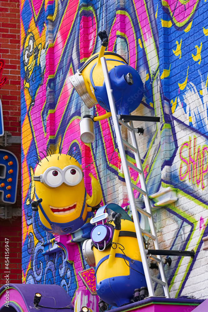 OSAKA, JAPAN - Nov 13, 2019 : Close up of HAPPY MINION statue in ...