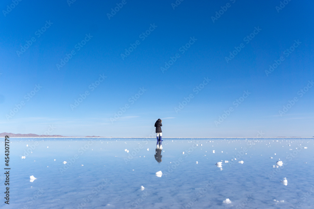 Salar de Uyuni is called 'the biggest mirror in the world', and the ...