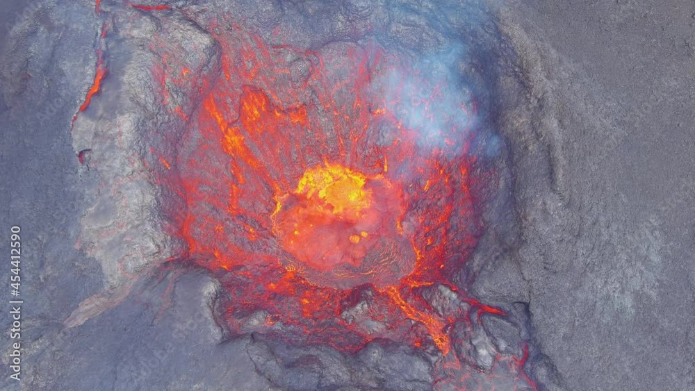 Vídeo do Stock: High drone birds eye view aerial of the Fagradalsfjall ...