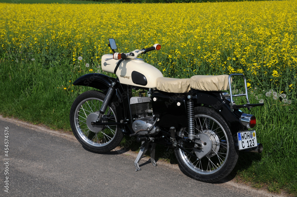 MZ ES 150 aus Zschopau in der DDR Stock-Foto | Adobe Stock