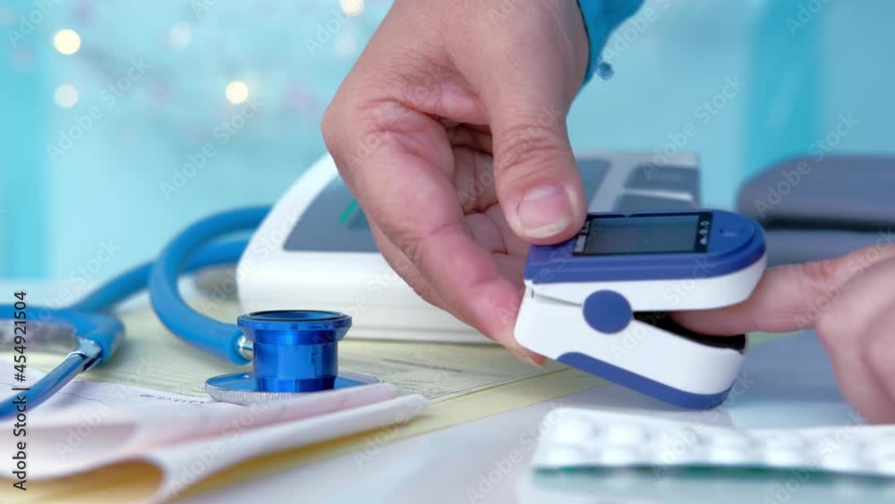 stethoscope, medical device pulse oximeter for measuring oxygen in the ...