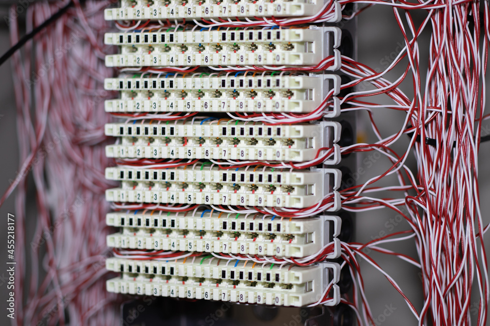 Wiring or signal connection of the telephone system in switchboard ...