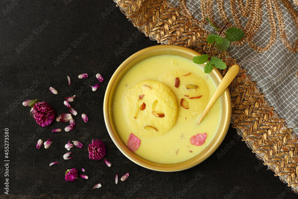 Rasmalai, Ras malai, Rasamalei Indian Sweet dessert mithai festival ...