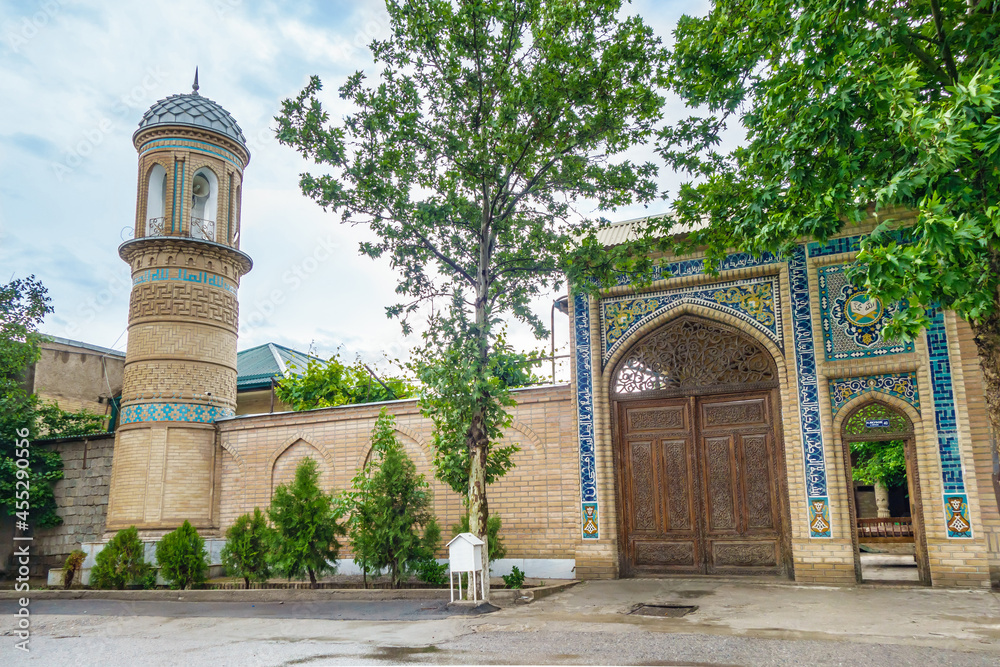 Mosque and minaret of Abdullah ibn Abbas, an example of mahalla mosque ...